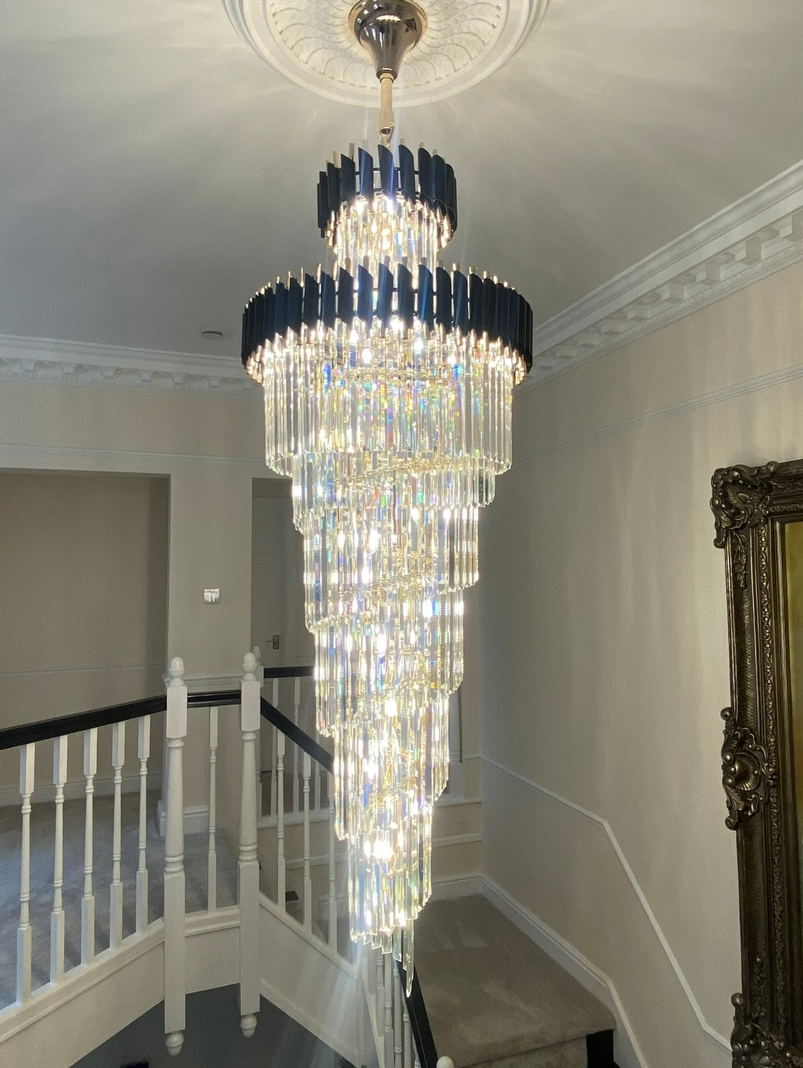 VORELLI® Milltimber Series | Diamond Cut Crystal & Timeless Tubing